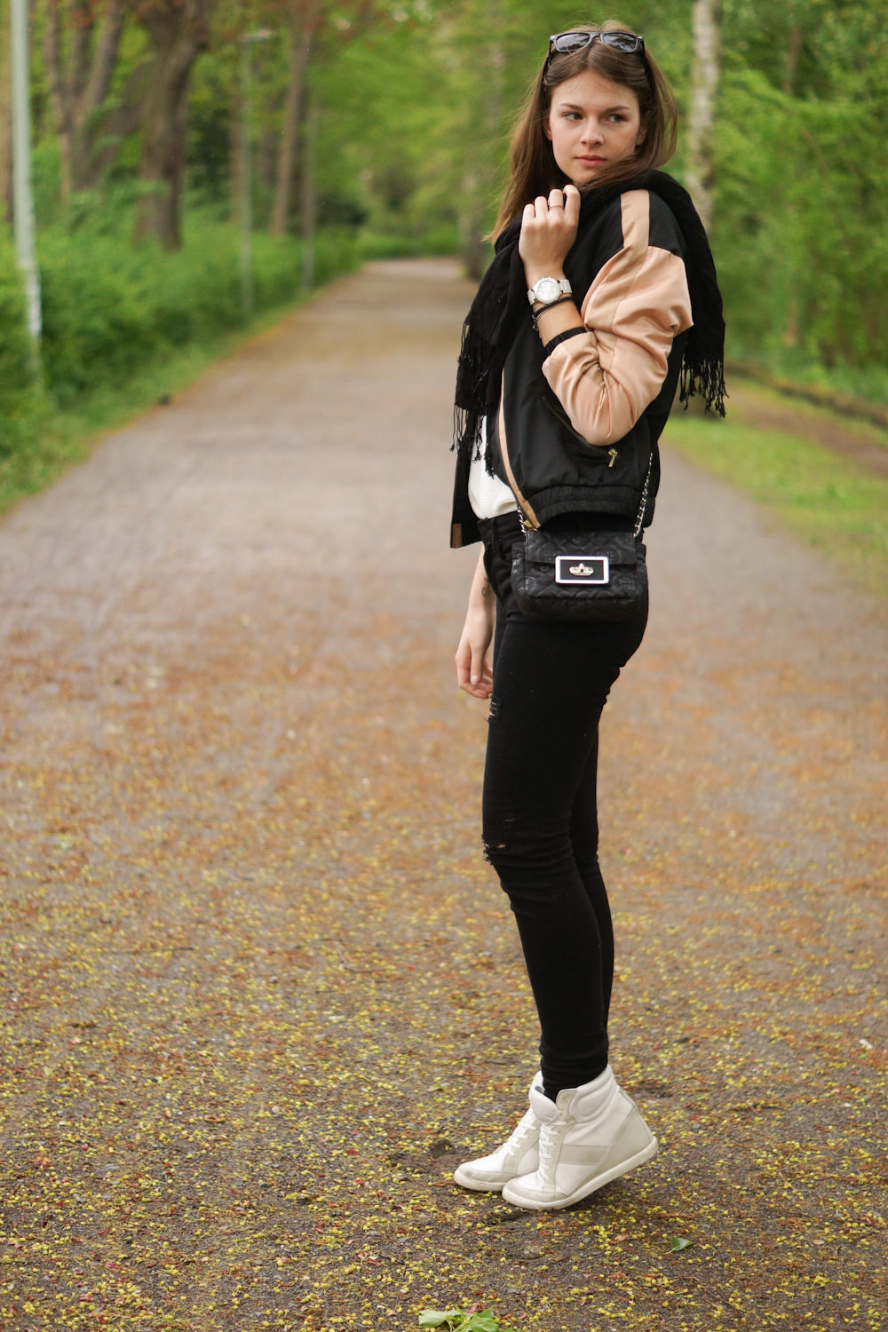 How to dress for April Weather