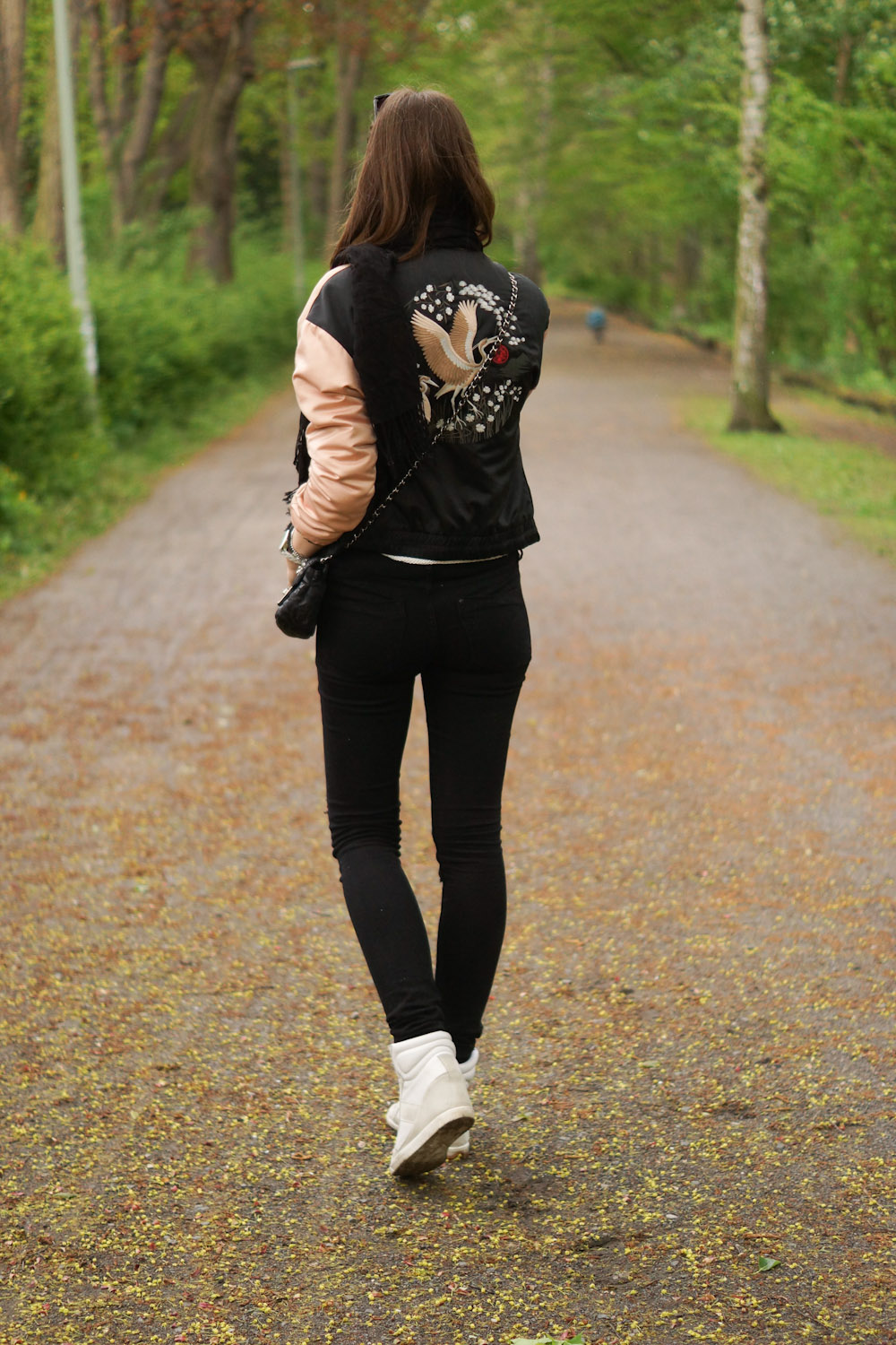 How to dress for April Weather