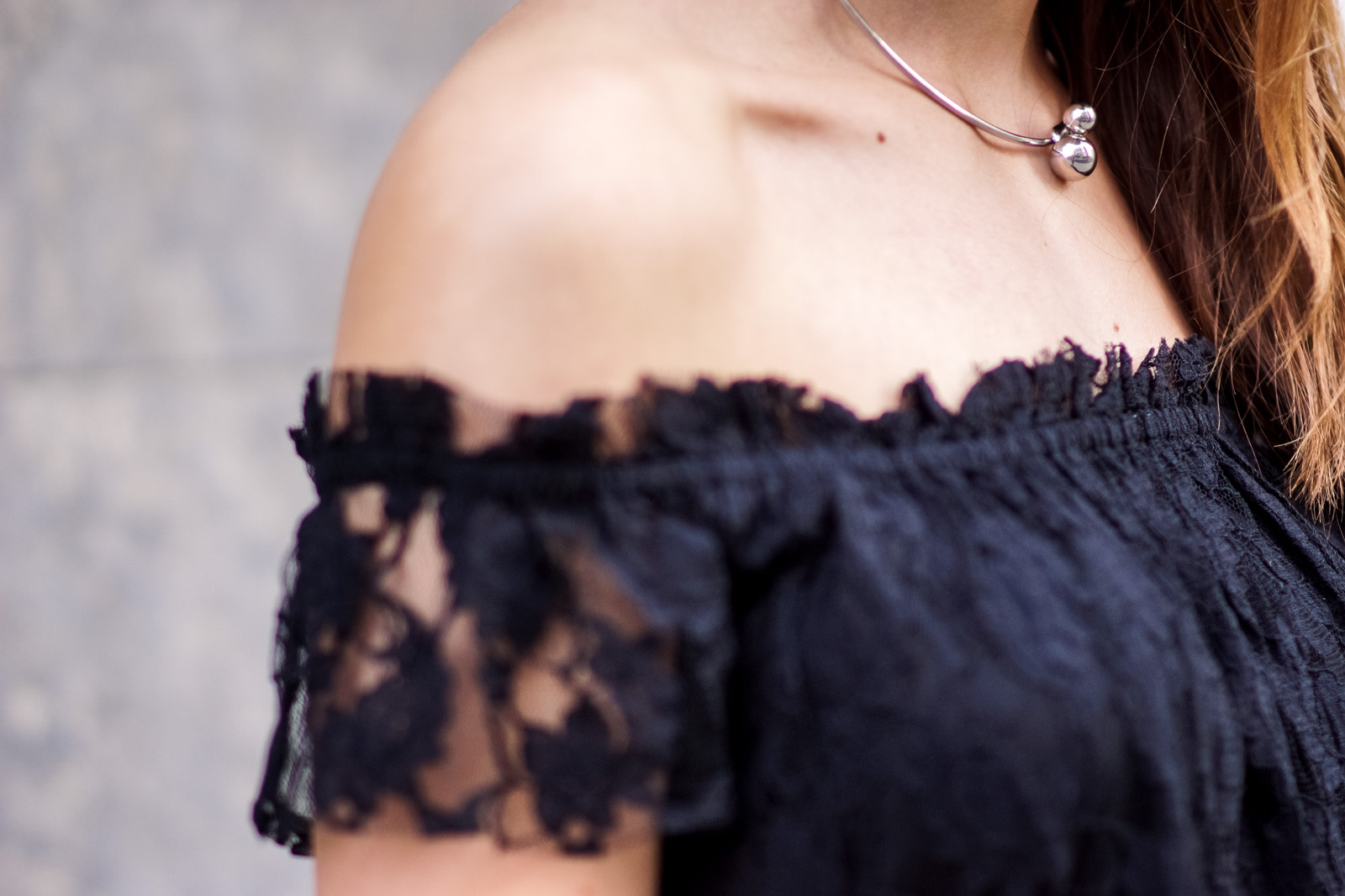 Off-Shoulder-Trend - Off The Shoulder Top with Lace