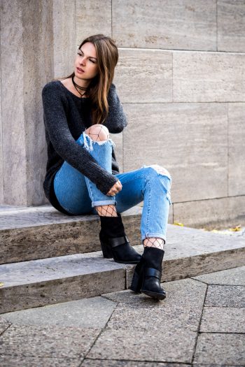 Denim x Fishnet || How to wear fishnet tights in 2016