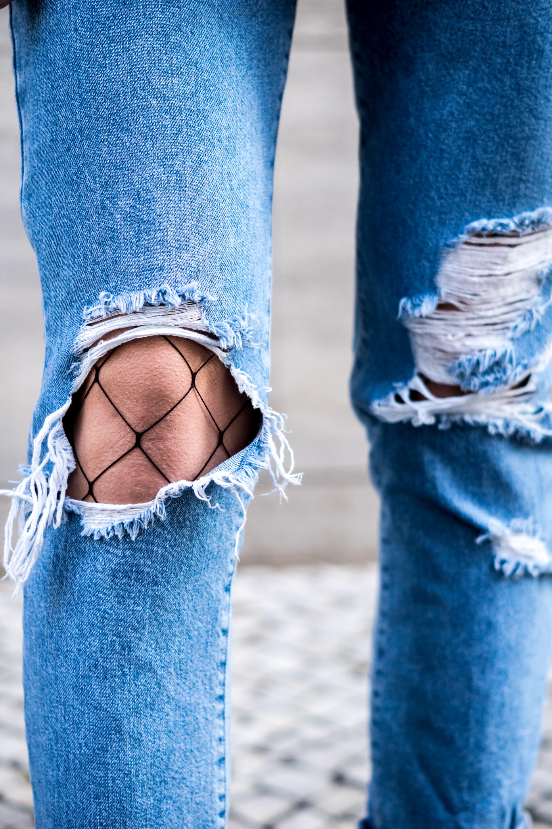 Denim x Fishnet || How to wear fishnet tights in 2016