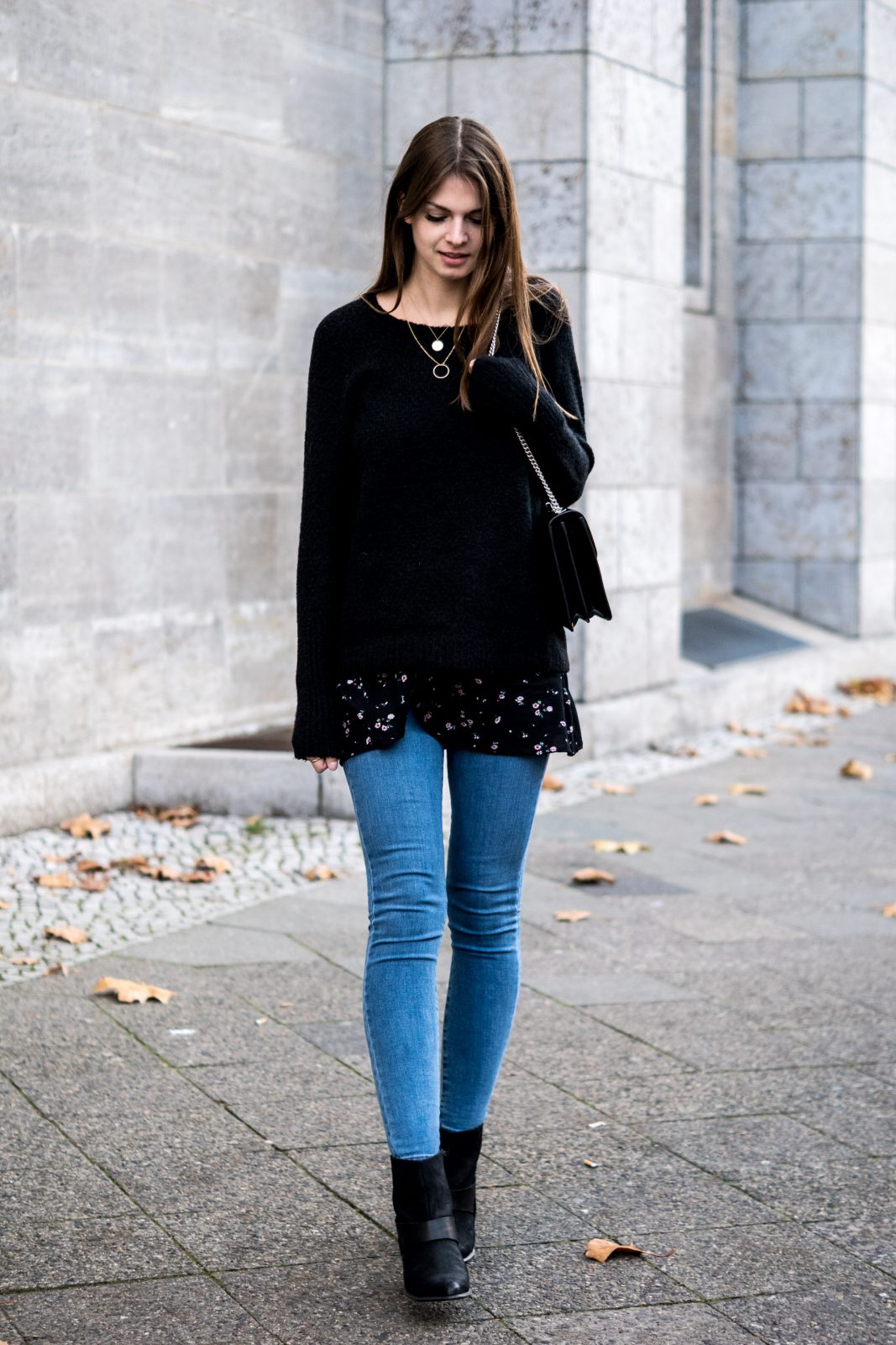 Summer Dress Underneath - How to wear summer clothes in autumn