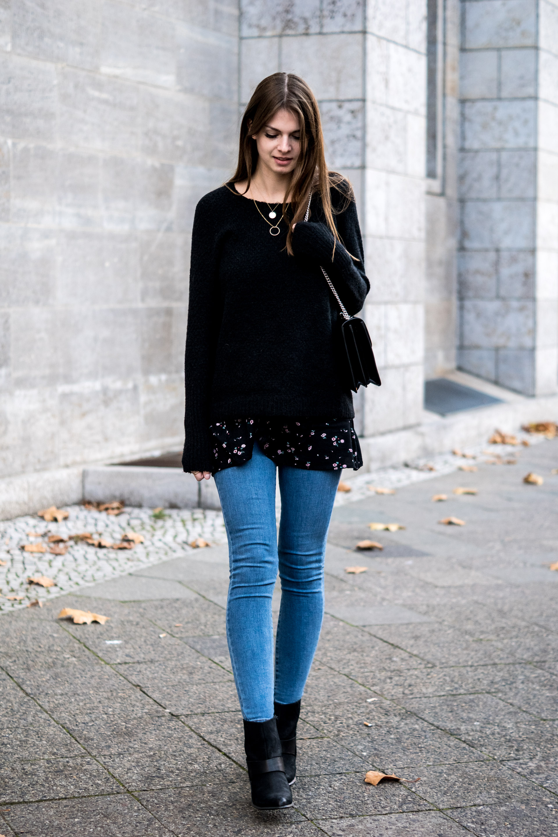 Summer Dress Underneath - How to wear summer clothes in autumn