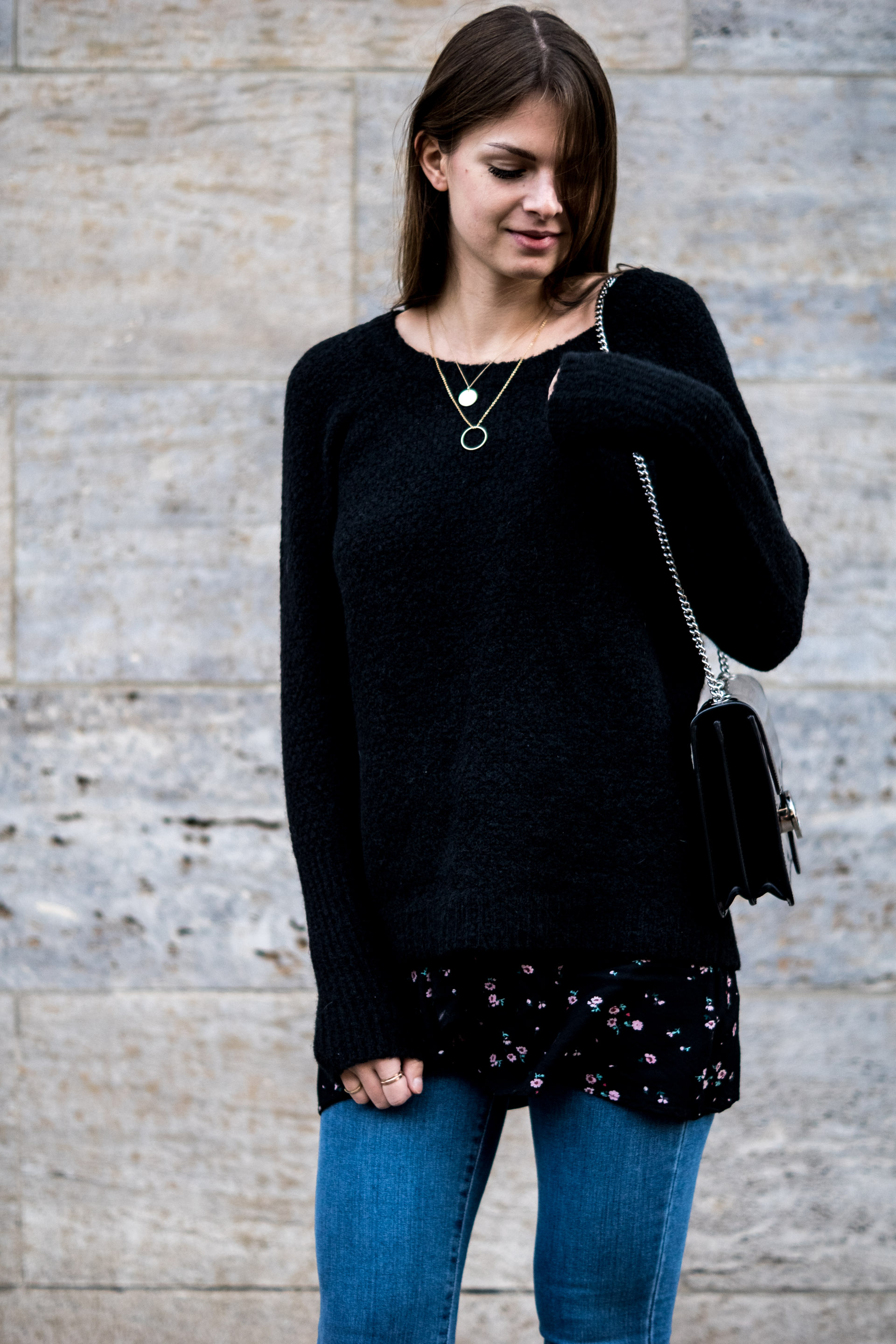 Summer Dress Underneath - How to wear summer clothes in autumn