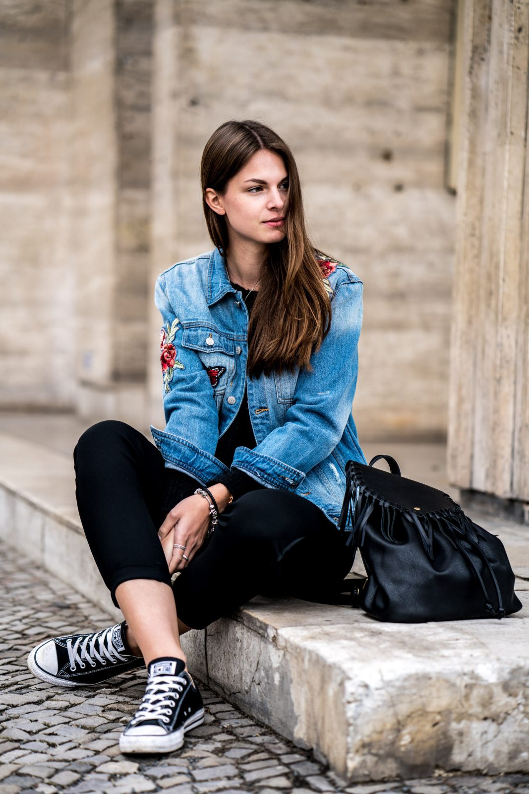 How to wear a personalised Denim Jacket || Spring Outfit 2017