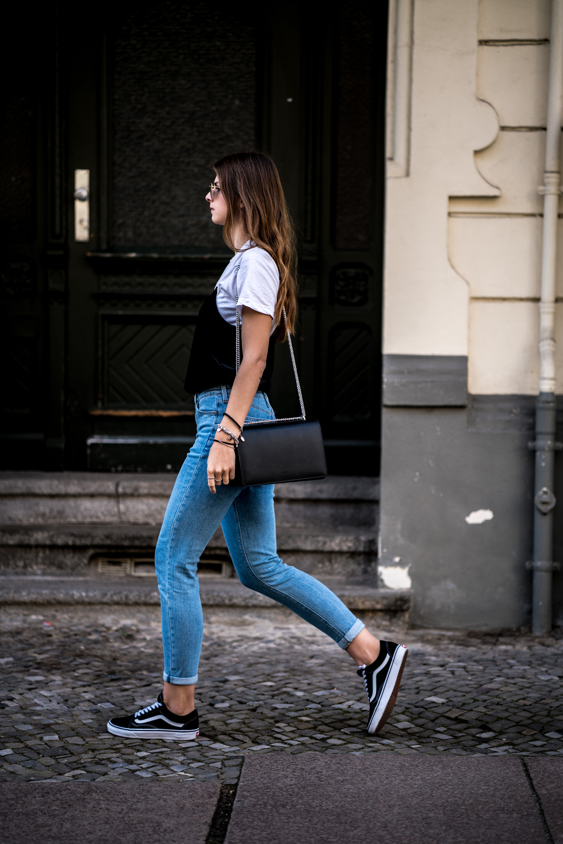 Spring Awakening in Berlin - Casual Spring Outfit || Fashionblog Berlin