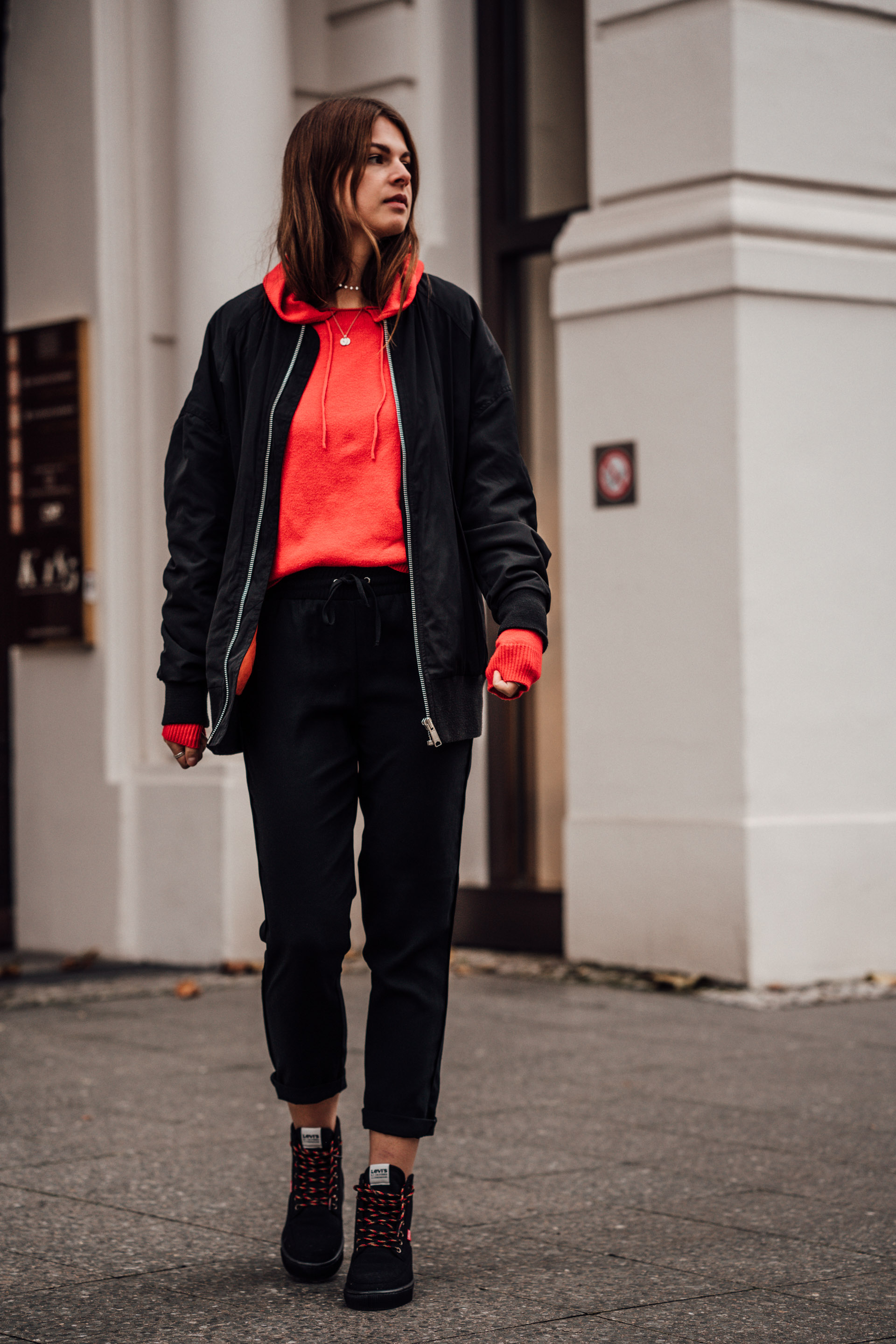 Bomber Jacket combined with a red Sweater || Winter Outfit 2017/2018