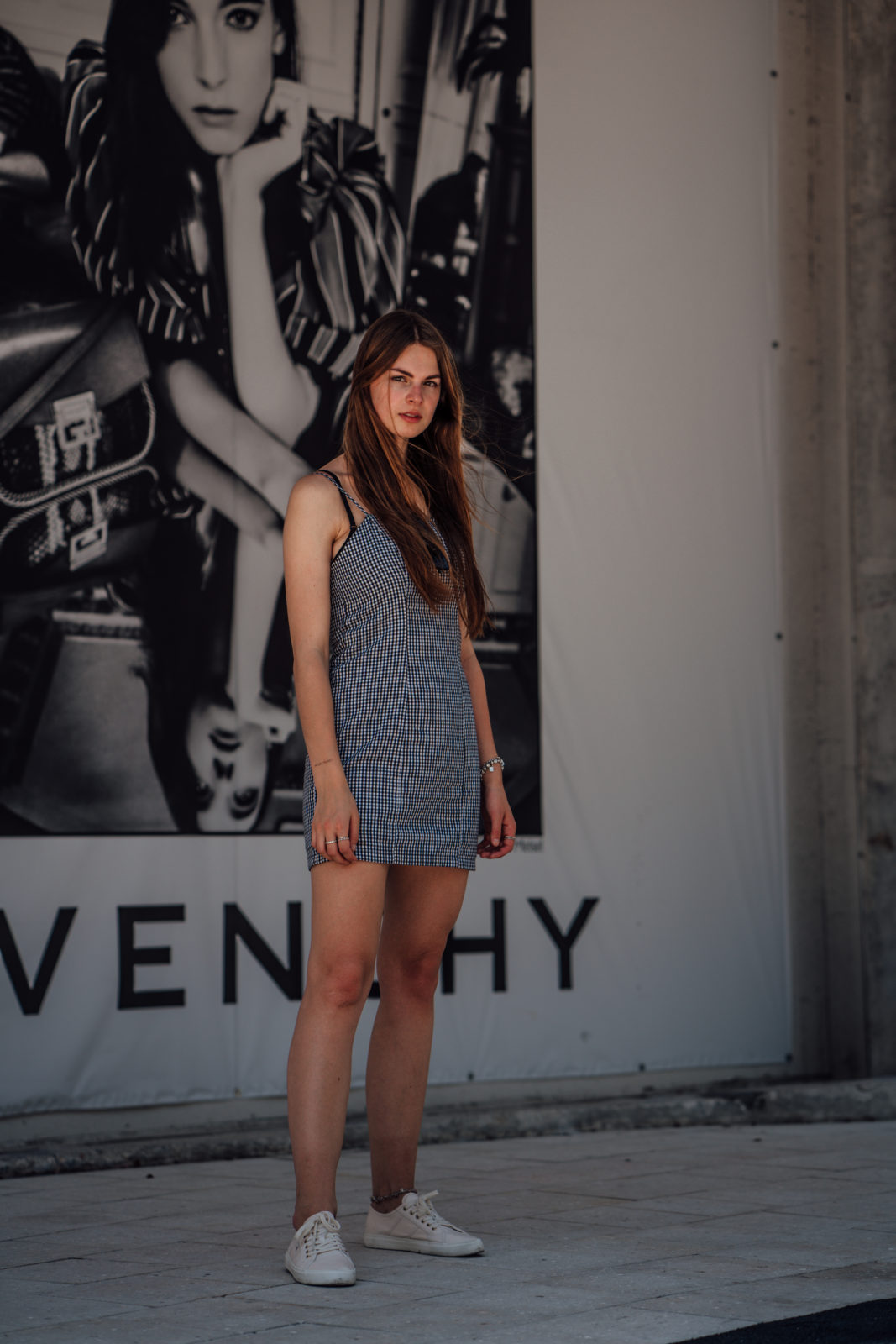 Miami Travel Guide: the Design District + travel outfit || fashion blog