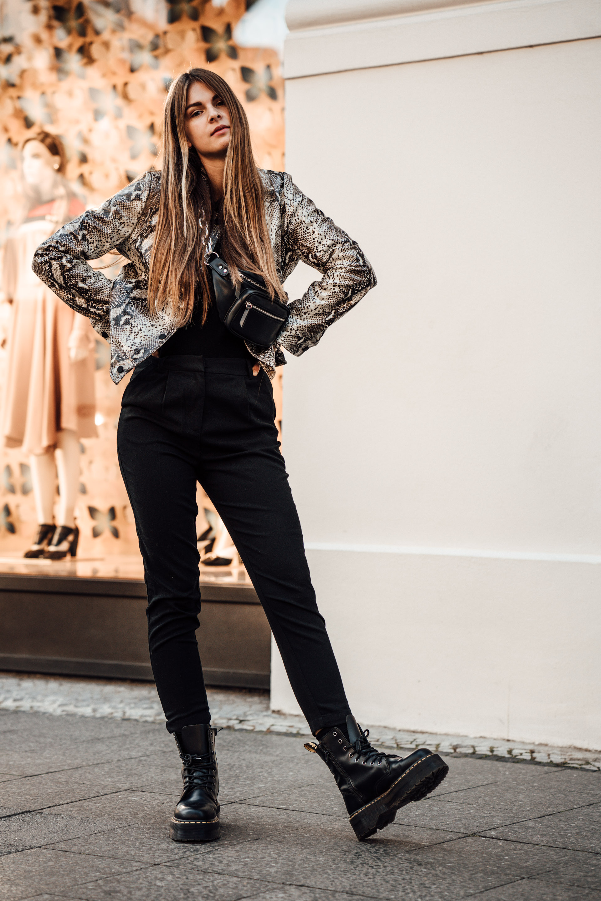 How to wear snake print this autumn || Fashionblog Berlin