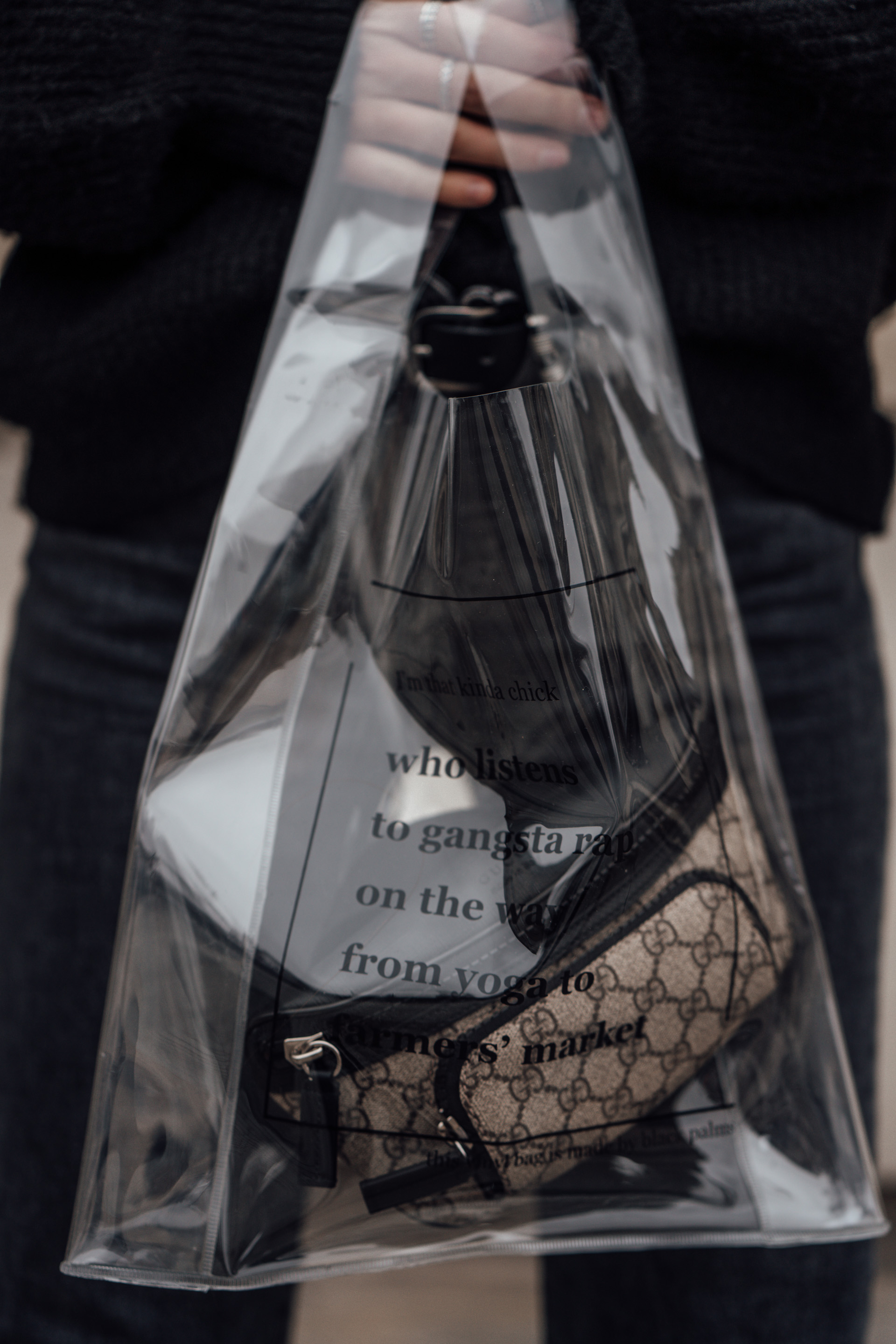Bag Trend 2019: Why you need a transparent bag || Fashionblog Berlin