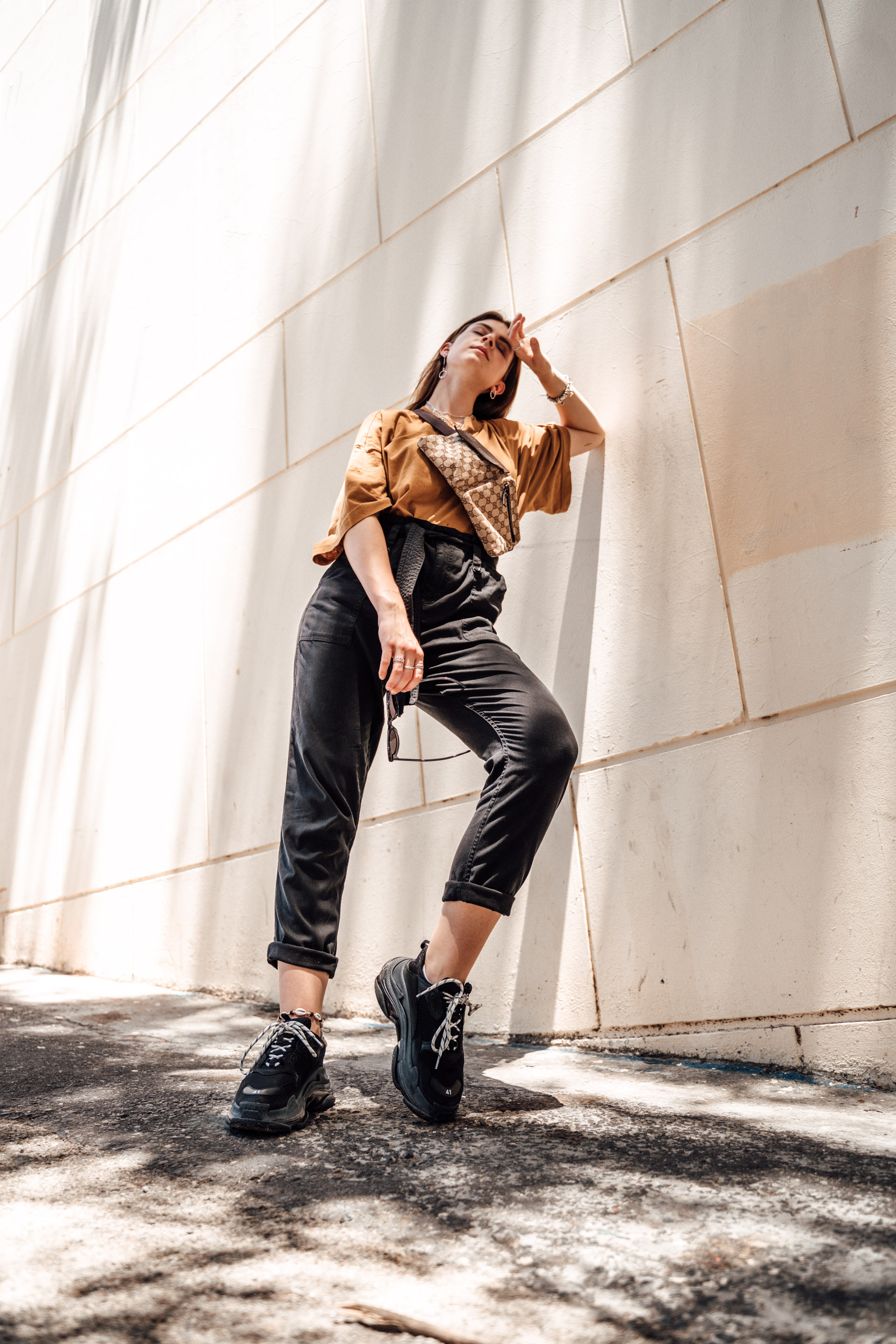 How to style a fanny bag in a casual way || Vintage Designer Fanny Bag