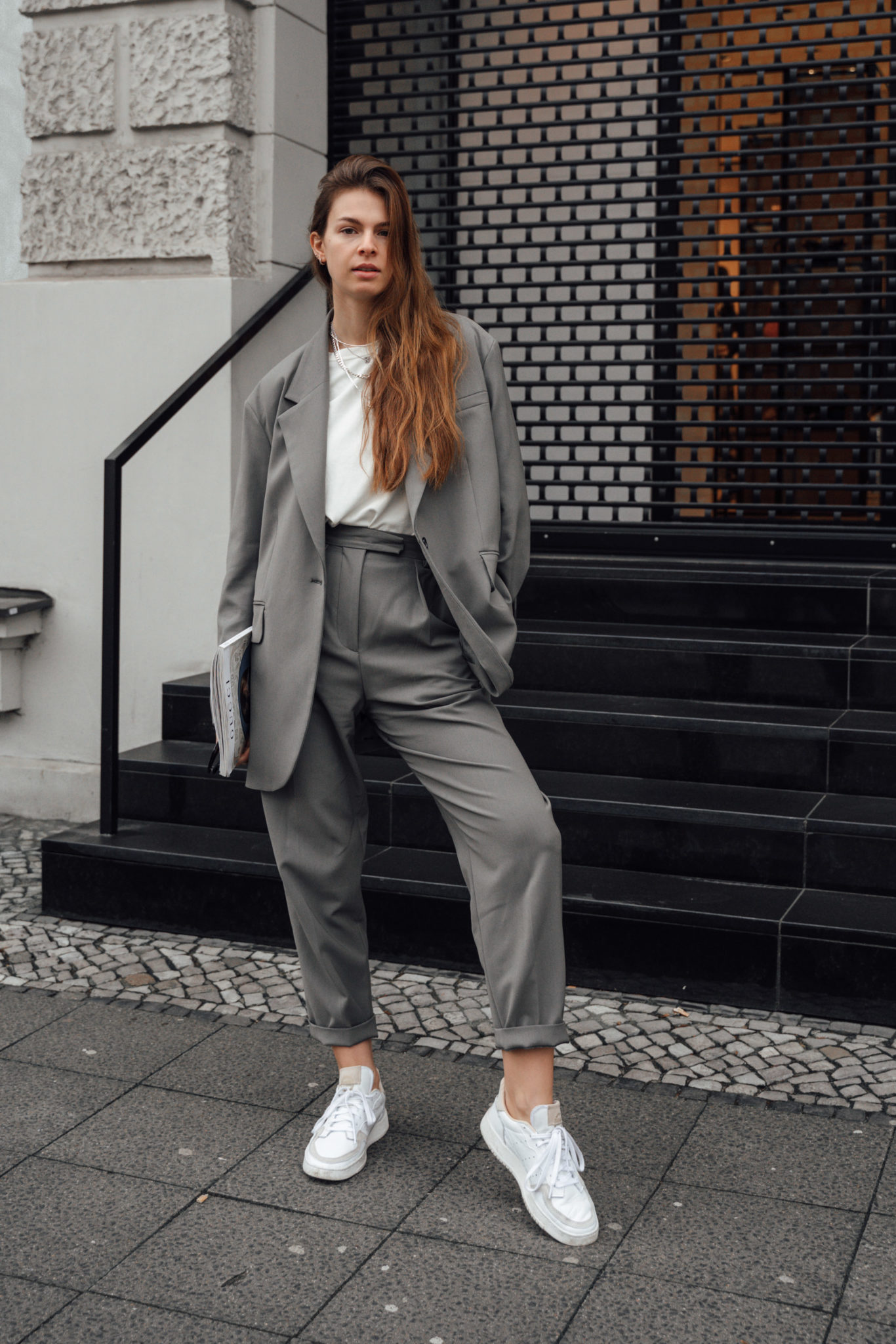 Frühlingstrend 2021: Oversize Anzüge - So trägt man den Modetrend