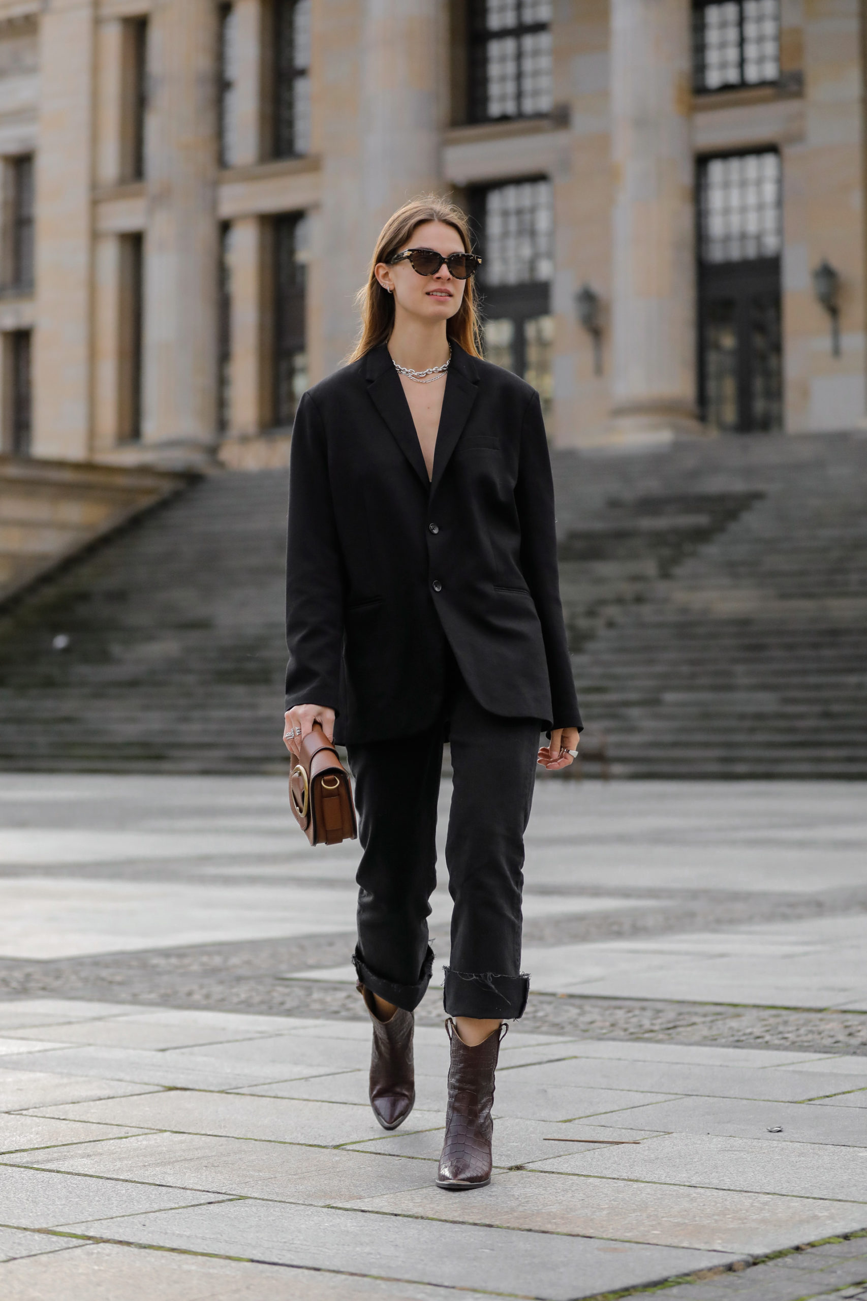 Spring trend 2021: Oversize suits - how to wear the XXL fashion trend