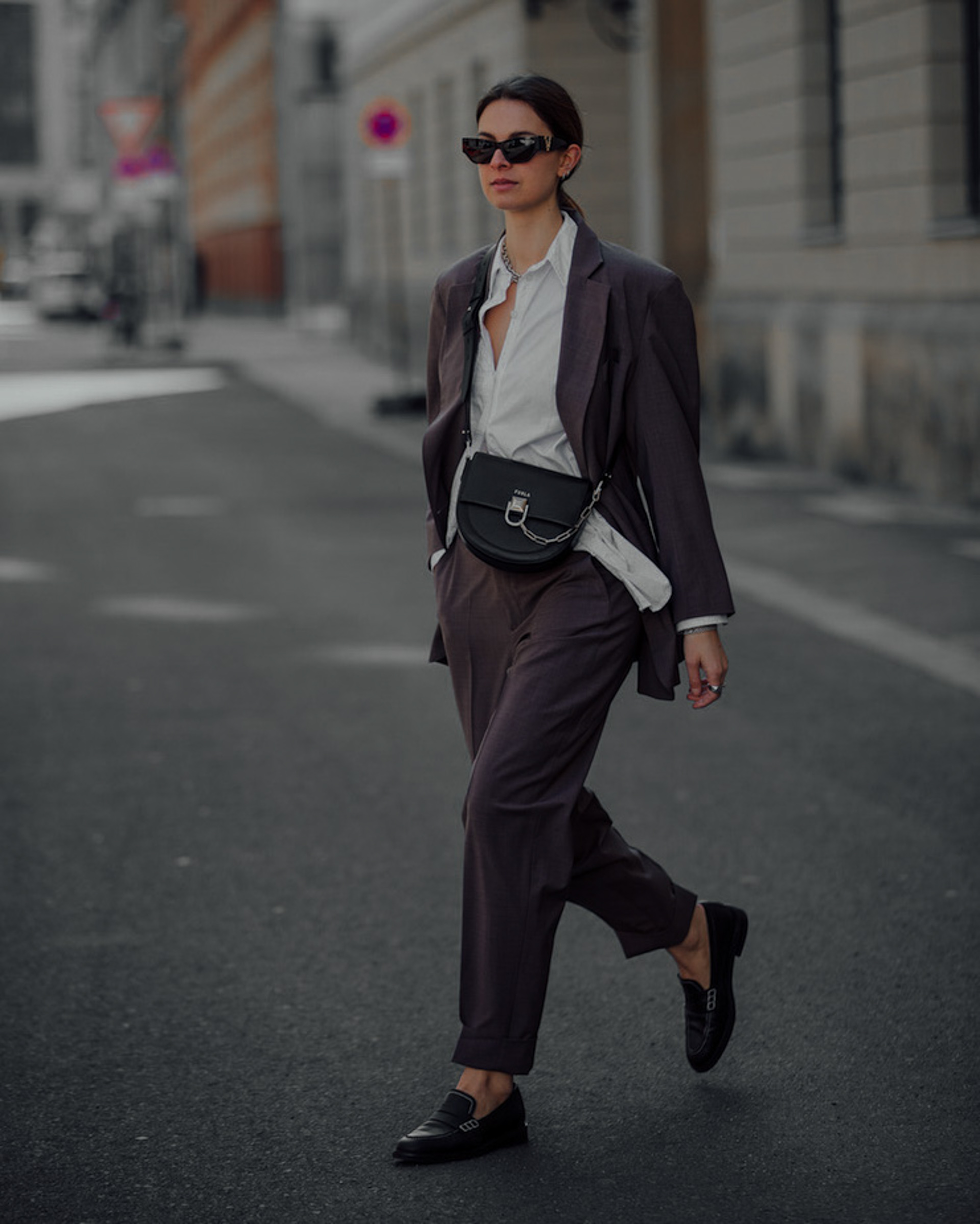 How to find the perfect oversized blazer - trend shopping guide